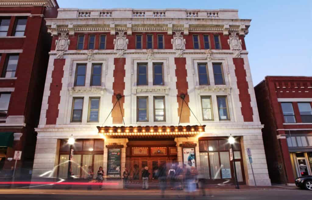 15 Best Things To Do In Springfield (MO) - The Crazy Tourist