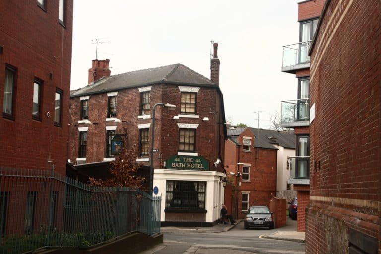 25 Best Things to Do in Sheffield (England) - The Crazy Tourist