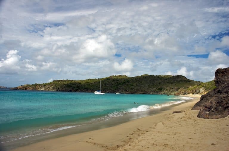 15 Best Things to Do in St. Barts - The Crazy Tourist