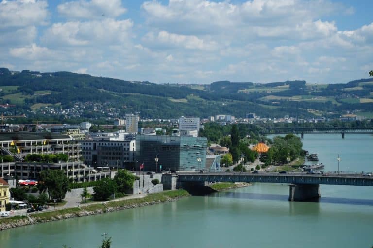 15 Best Things to Do in Linz (Austria) - The Crazy Tourist