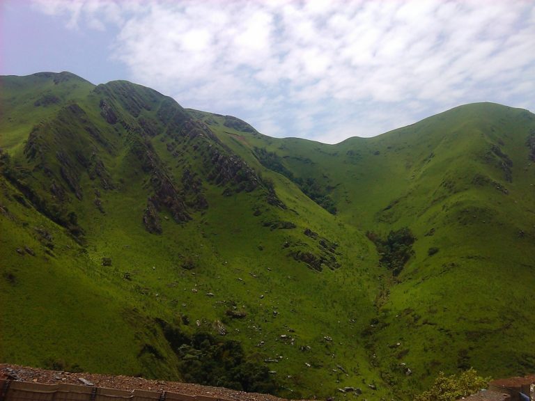 15 Best Places to Visit in Guinea - The Crazy Tourist