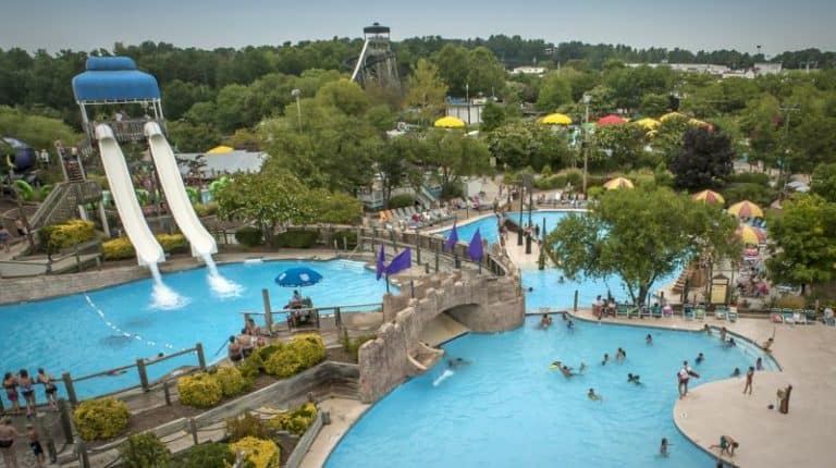 12 Best Water Parks in North Carolina - The Crazy Tourist