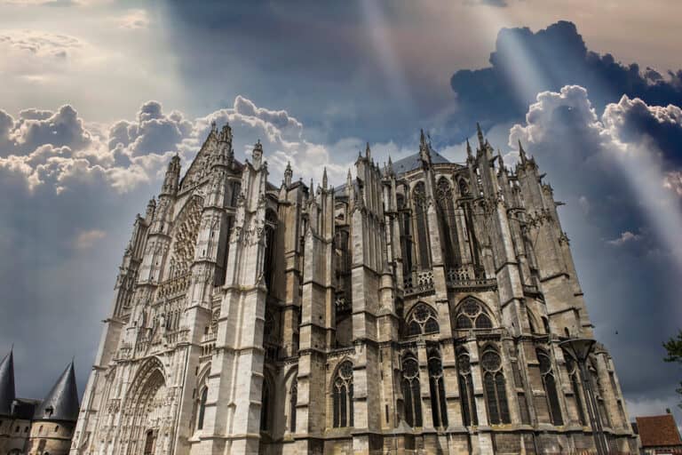 15 Best Things to Do in Picardy (France) - The Crazy Tourist