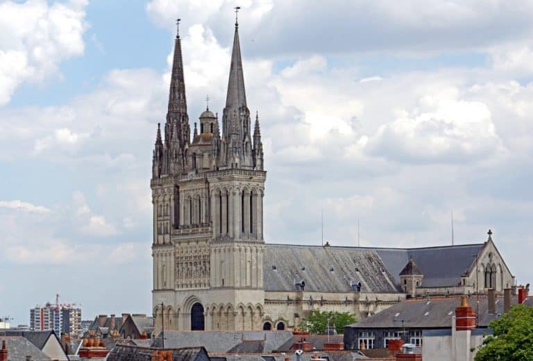 15 Best Things to Do in Angers (France) - The Crazy Tourist