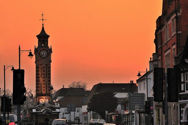 15 Best Places to Visit in Surrey (England) - The Crazy Tourist