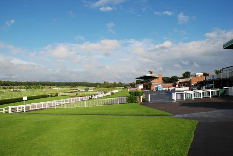 15 Best Places to Visit in Lincolnshire (England) - The Crazy Tourist