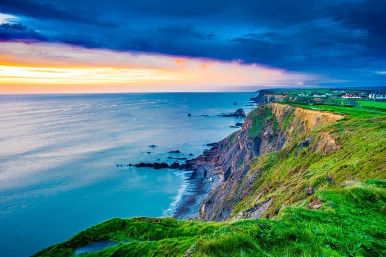 15 Best Places to Visit in Cornwall (England) - The Crazy Tourist