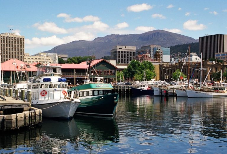 15 Best Places to Visit in Tasmania (Australia) - The Crazy Tourist