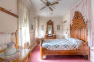 15 Best Romantic (Weekend) Getaways in Iowa - The Crazy Tourist