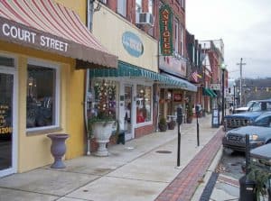 15 Best Small Towns to Visit in West Virginia - The Crazy Tourist