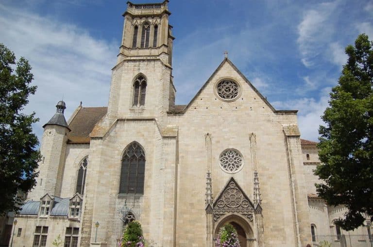 15 Best Things to Do in Agen (France) - The Crazy Tourist