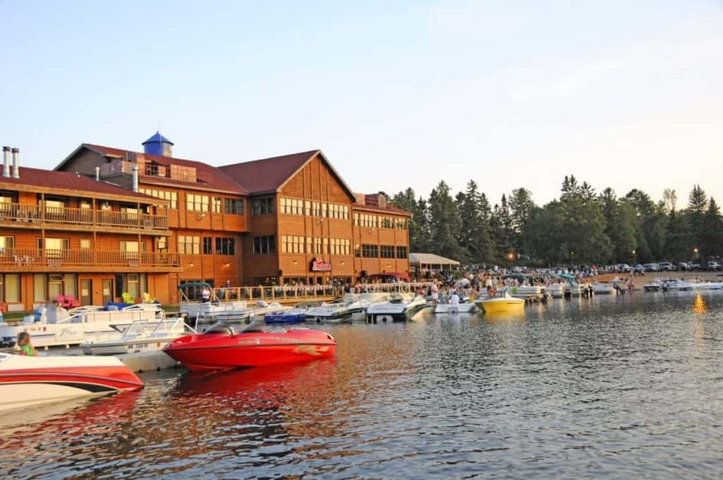 15 Best Resorts in Minnesota - The Crazy Tourist