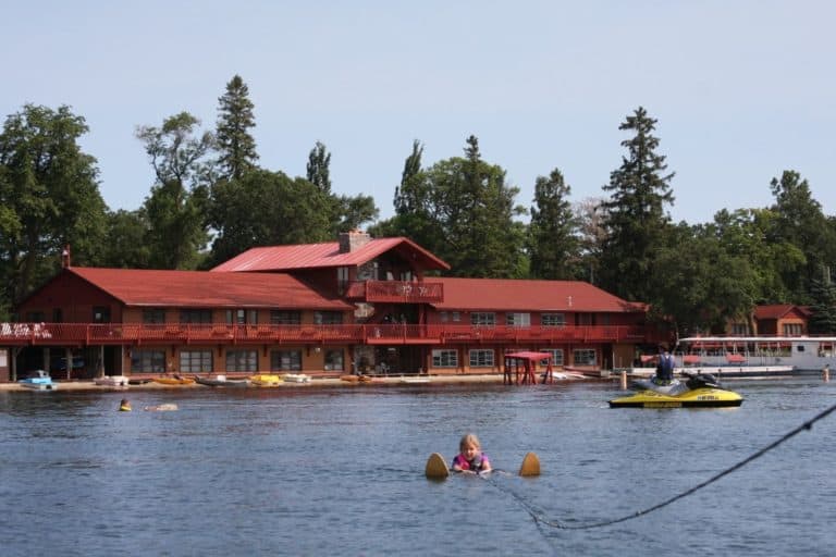 15 Best Resorts in Minnesota - The Crazy Tourist