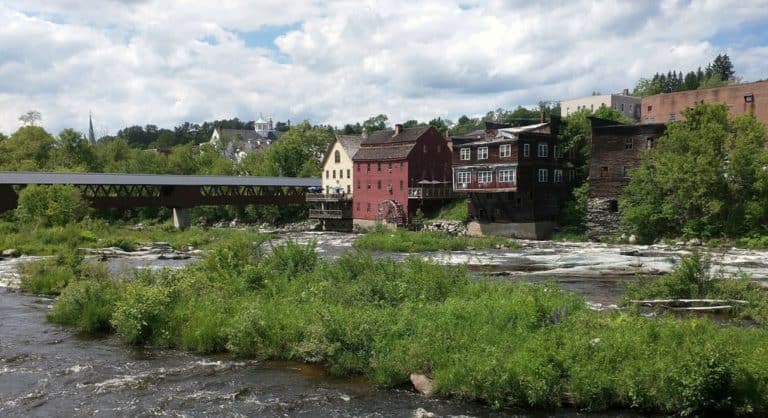 15 Best Small Towns to Visit in New Hampshire - The Crazy Tourist