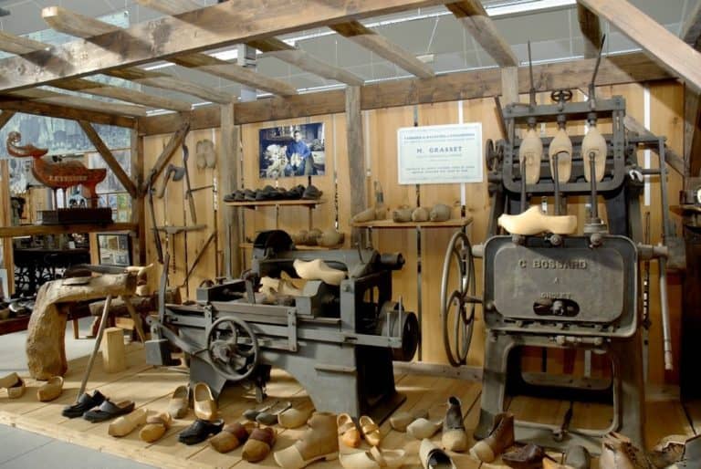 15 Best Things to Do in Cholet (France) - The Crazy Tourist