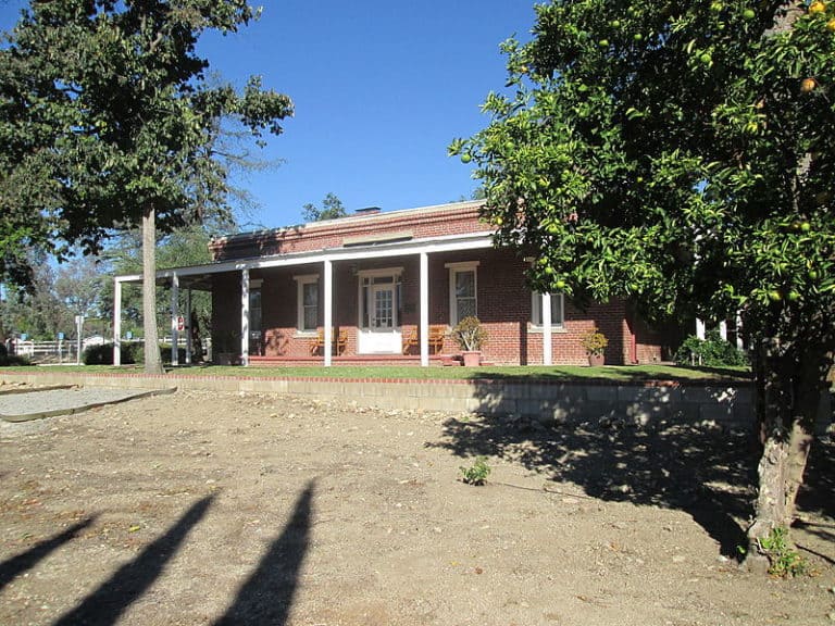 25 Best Things to Do in Ontario (CA) - The Crazy Tourist