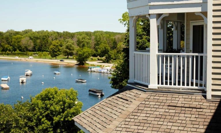 15 Best Resorts in Lake Geneva - The Crazy Tourist