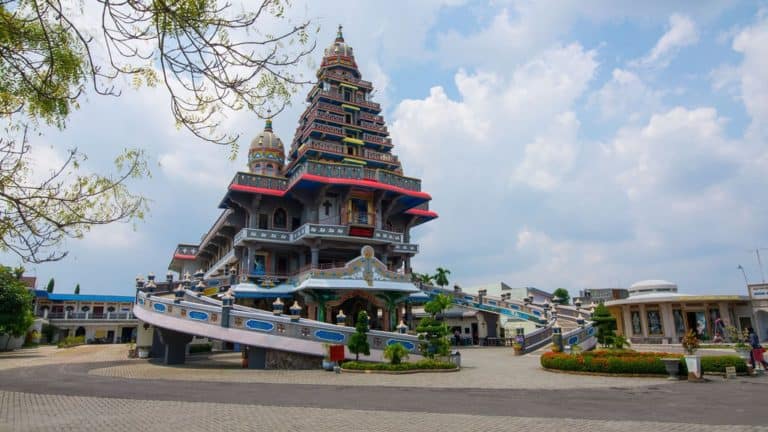 15 Best Things to Do in Medan (Indonesia) - The Crazy Tourist