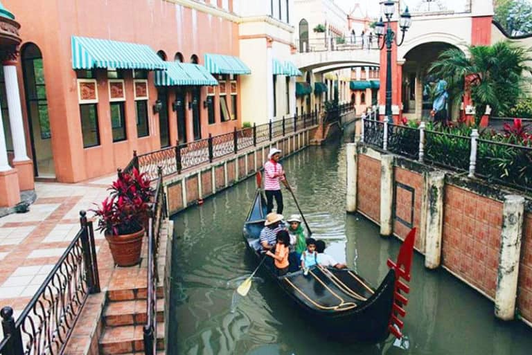 25 Best Things to Do in Bogor (Indonesia) - The Crazy Tourist