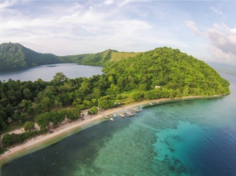 15 Best Places to Visit in Sumbawa (Indonesia) - The Crazy Tourist