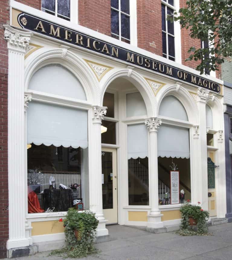 24 Amazing Hidden Gems in Michigan - The Crazy Tourist