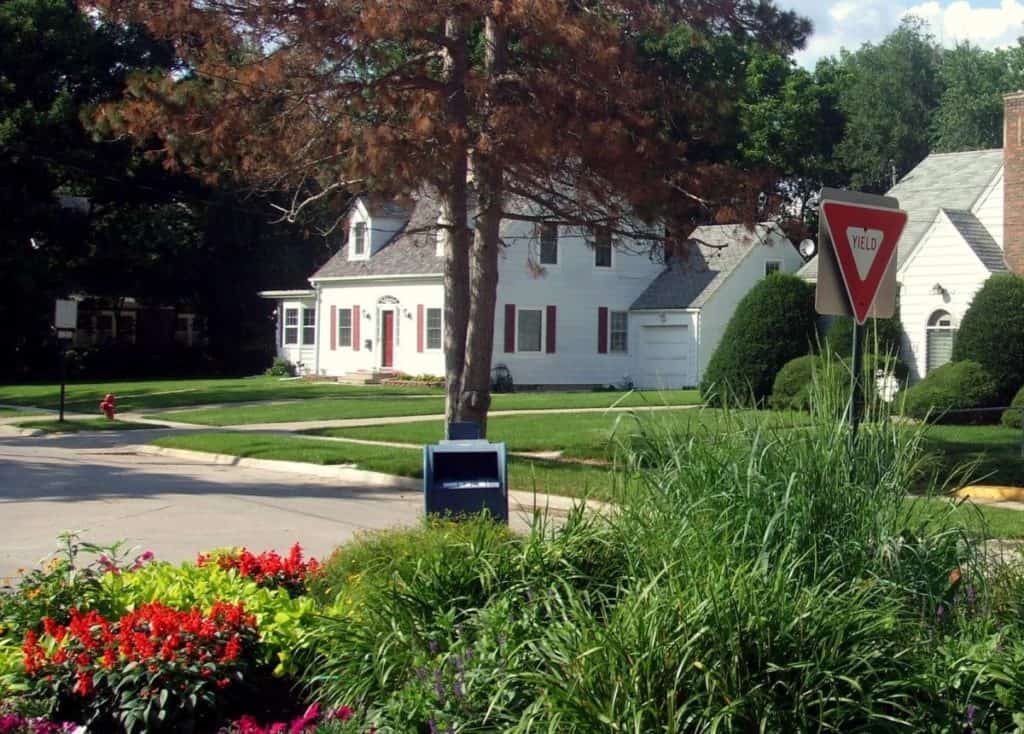 15 Best Places to Live in Iowa - The Crazy Tourist