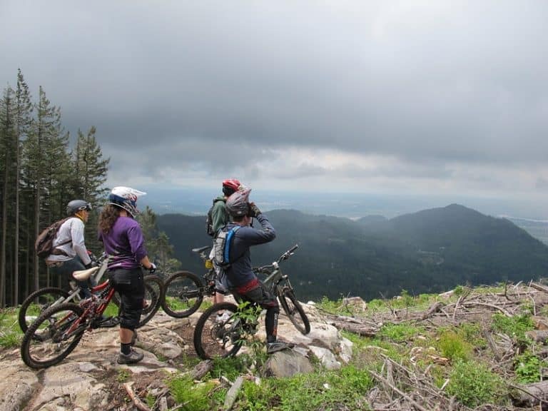 15 Best Things to Do in Abbotsford (Brits-Columbia, Canada) - The Crazy ...