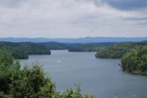 15 Best Lakes in Virginia - The Crazy Tourist