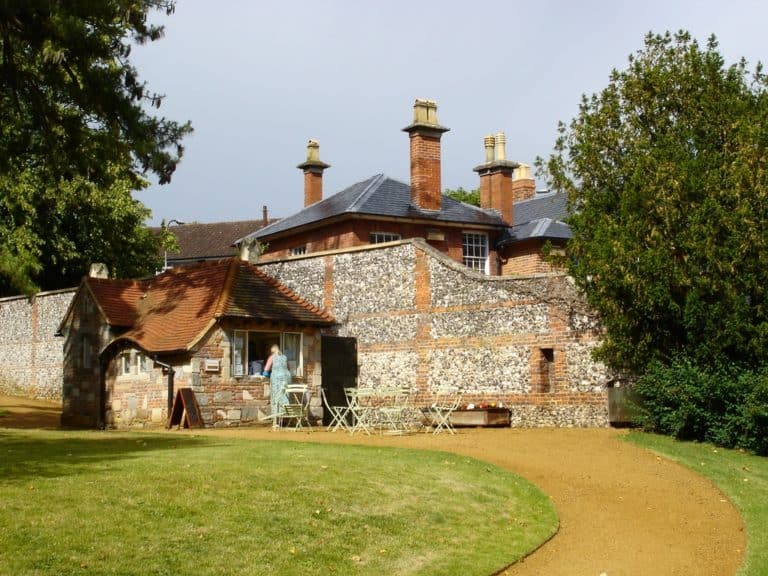 15 Best Things to Do in Reading (Berkshire, England) - The Crazy Tourist