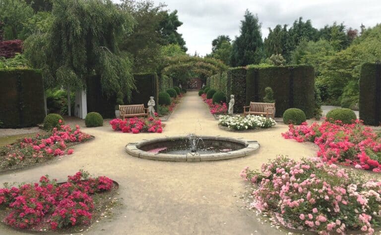 14 Best Things to Do in Bray (Ireland) - The Crazy Tourist