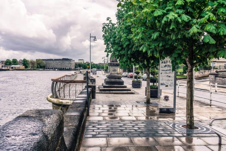 15 Best Things to Do in Limerick (Ireland) - The Crazy Tourist