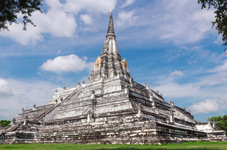 25 Awesome Temples To Visit In Thailand - The Crazy Tourist