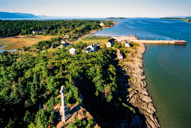15 Best Day Trips from Quebec City - The Crazy Tourist