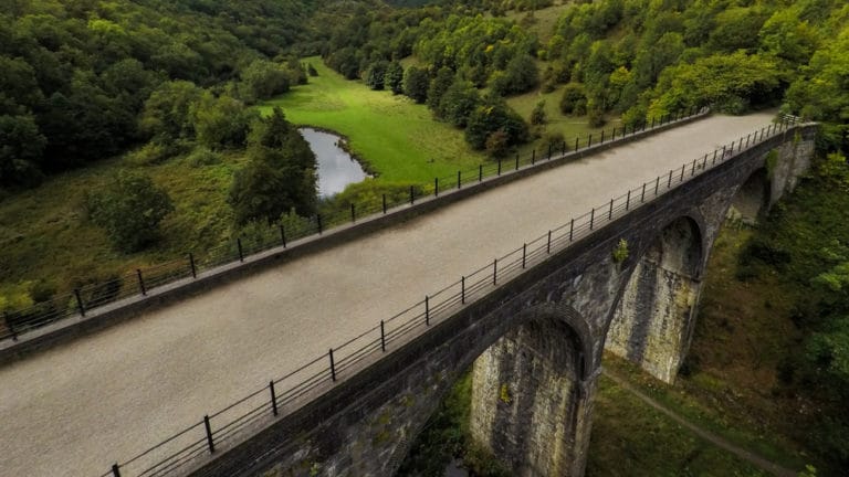 15 Best Things to Do in Bakewell (Derbyshire, England) - The Crazy Tourist