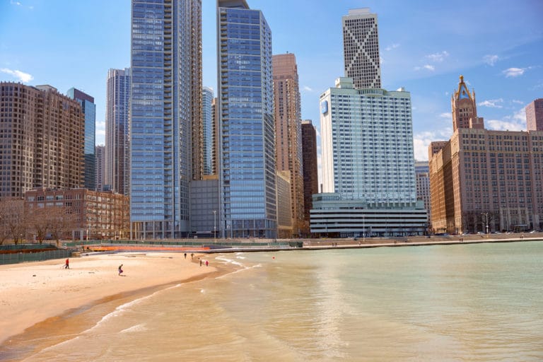 10 Best Beaches In Chicago - The Crazy Tourist