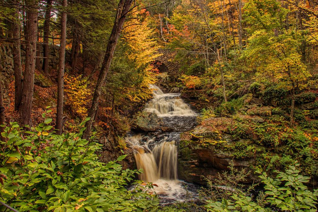 15 Amazing Waterfalls in Massachusetts - The Crazy Tourist