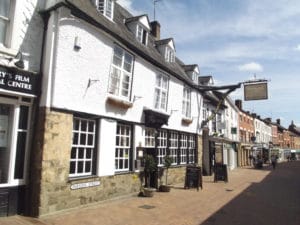 15 Best Things to Do in Banbury (Oxfordshire, England) - The Crazy Tourist