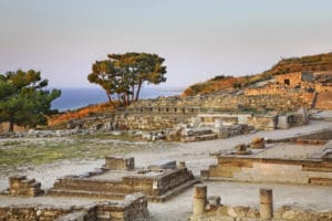 15 Best Things to Do in Rhodes (Greece) - The Crazy Tourist