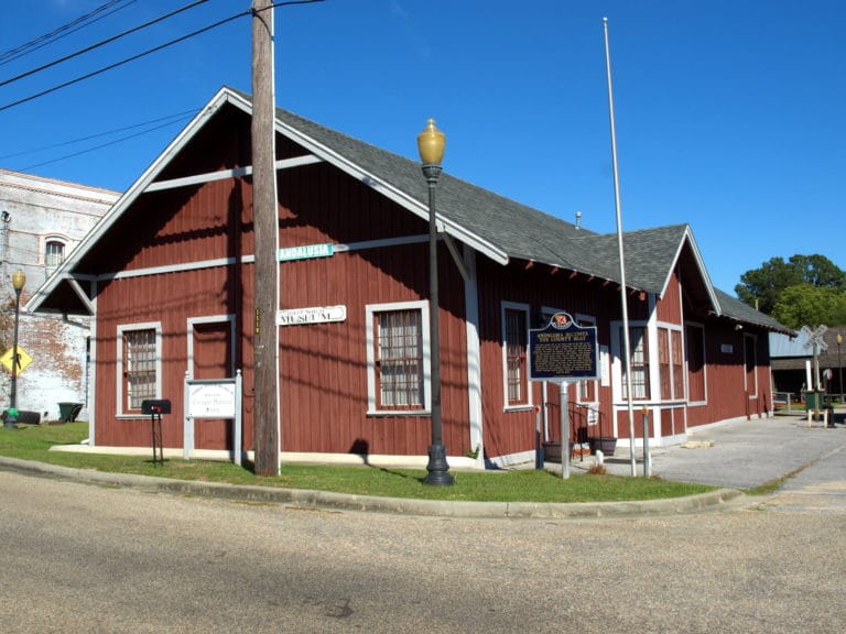 15 Best Things to Do in Andalusia (AL) - The Crazy Tourist