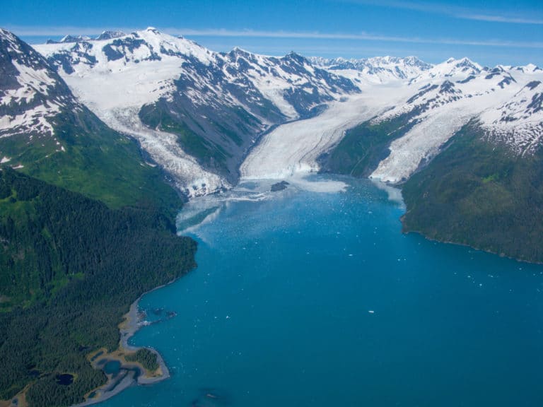 28 Amazing Hidden Gems in Alaska - The Crazy Tourist