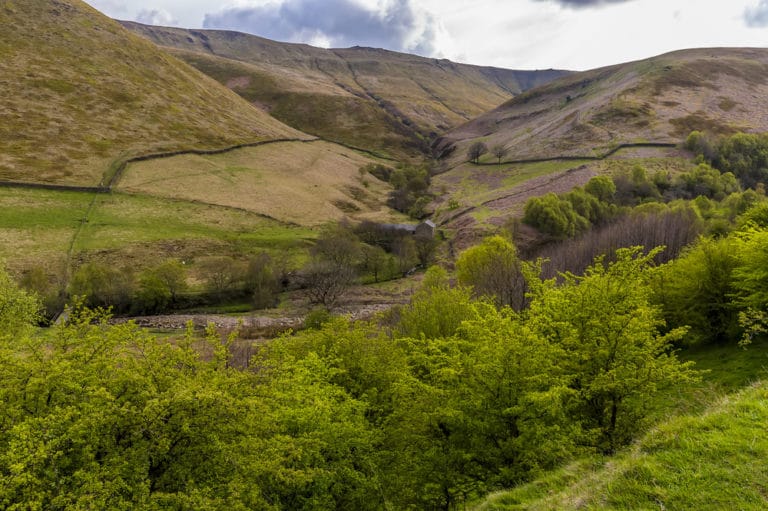 15 Best Things to Do in Glossop (Derbyshire, England) - The Crazy Tourist