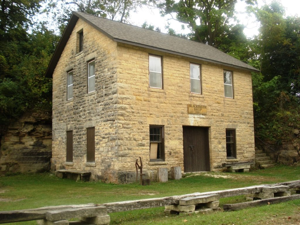 30 Amazing Hidden Gems in Iowa - The Crazy Tourist