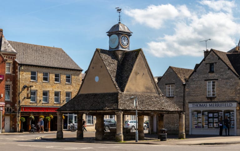 15 Best Things to Do in Witney (Oxfordshire, England) - The Crazy Tourist