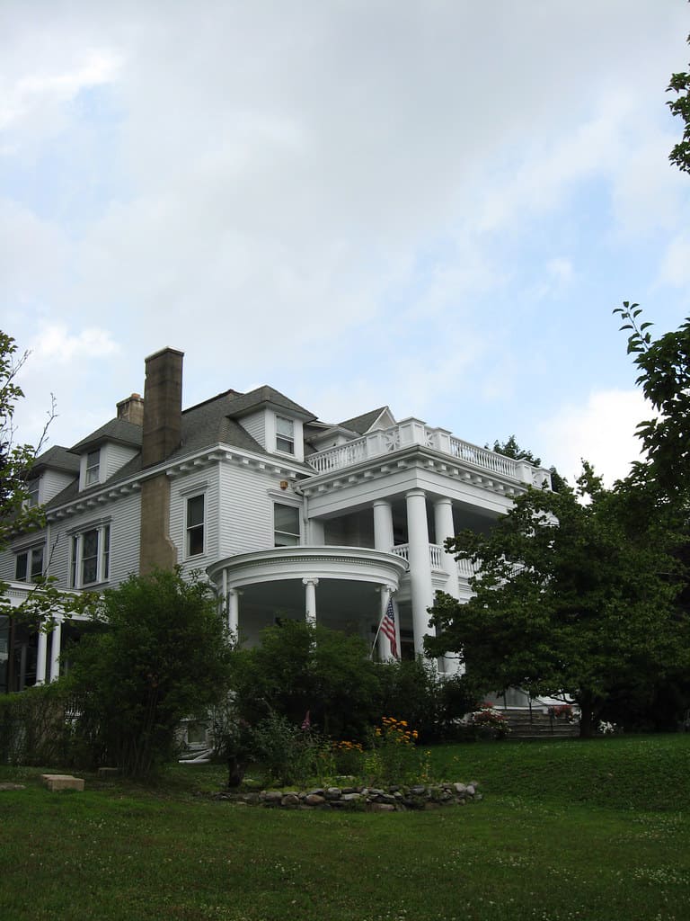 15 Best Things to Do in Milford (CT) - The Crazy Tourist