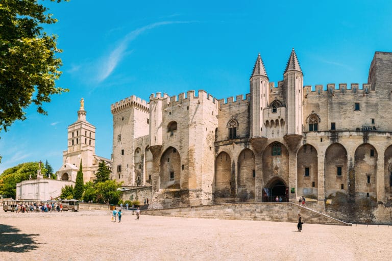 15 Best Avignon Tours - The Crazy Tourist