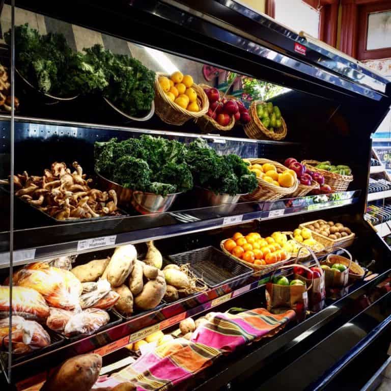 14 Best Things to Do in Norway (Maine) - The Crazy Tourist