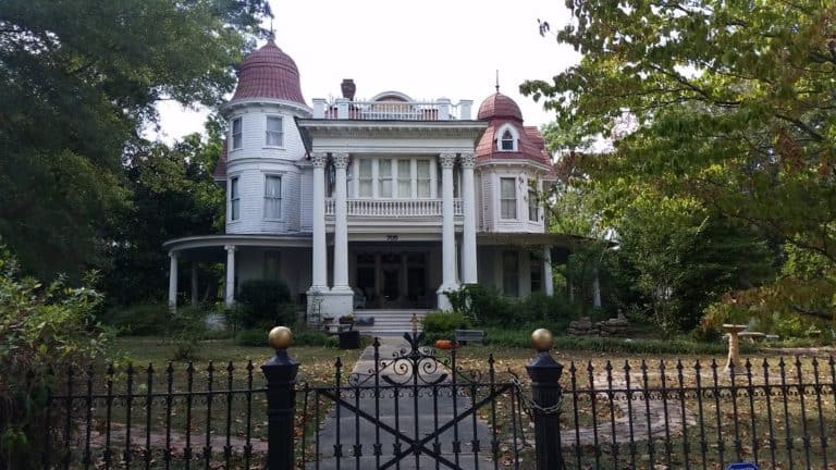 14 Best Things to Do in Warren (Arkansas) - The Crazy Tourist