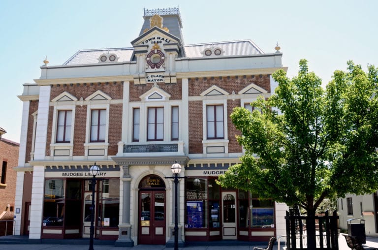 15 Best Things to Do in Mudgee (Australia) - The Crazy Tourist