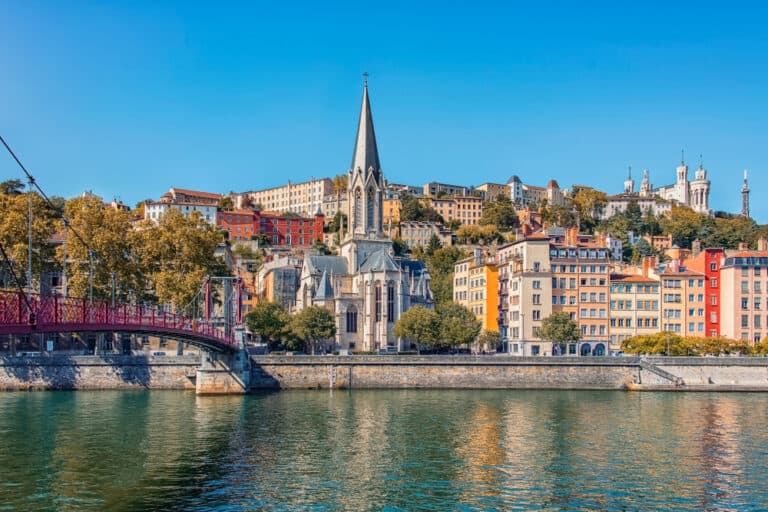 15 Best Things to Do in Rhône-Alpes - The Crazy Tourist