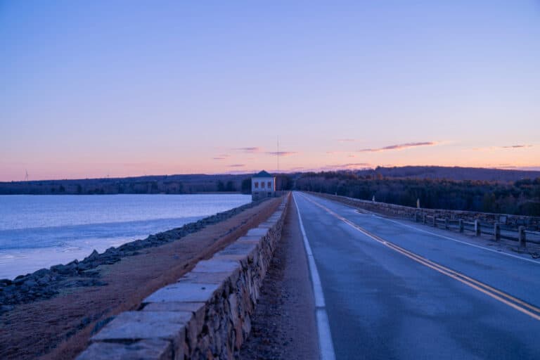 15 Best Lakes in Rhode Island - The Crazy Tourist